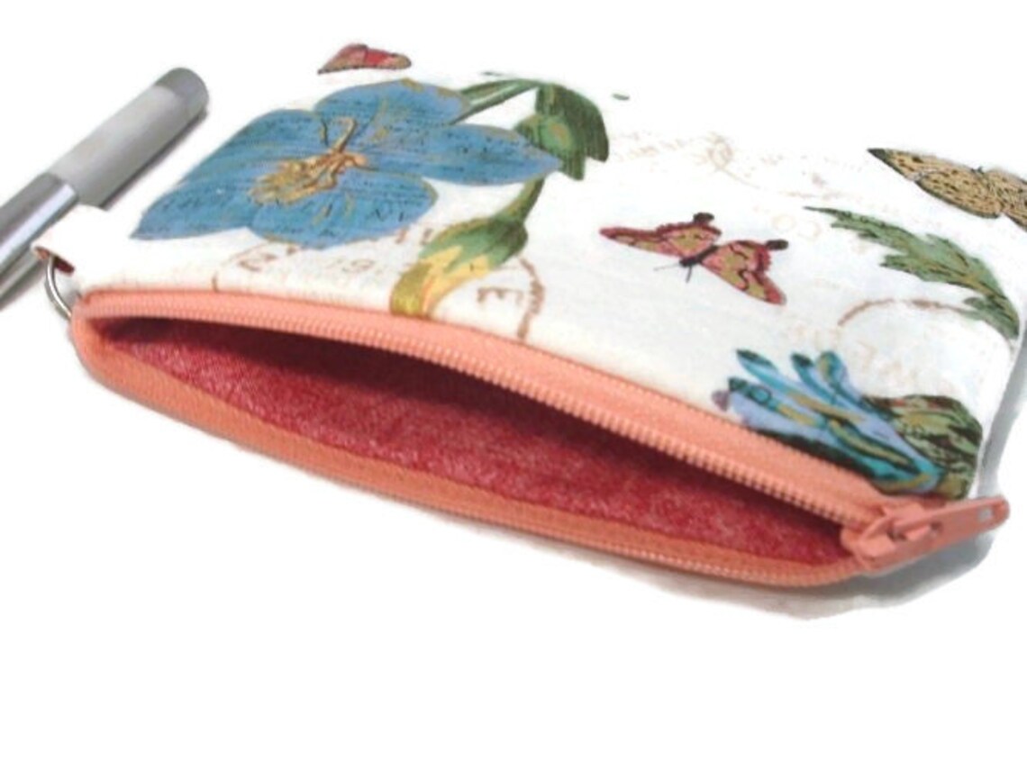Padded Zipper Pouch With Silver Split Ring in Bookshelf Botanical Print ...
