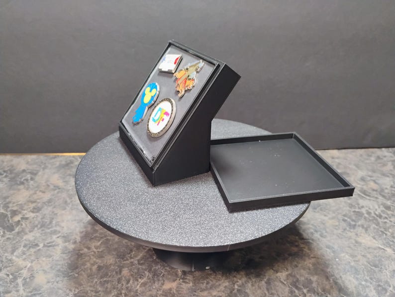 Small Desktop Pin Holder - Etsy
