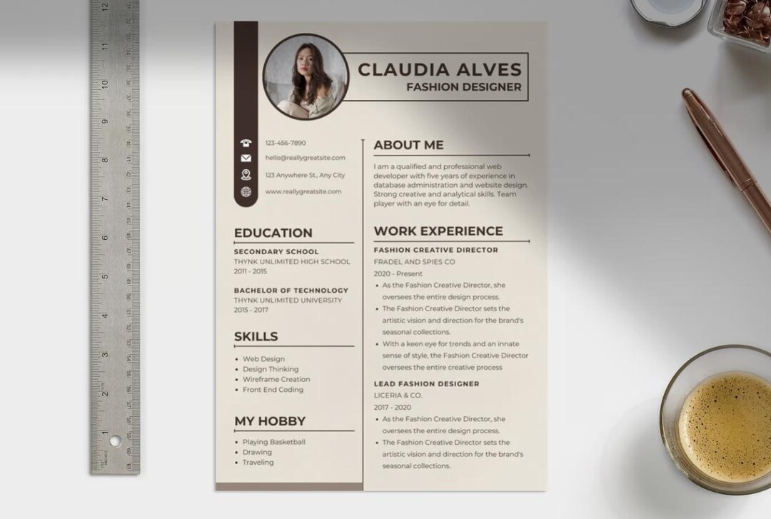 Cream and Brown Minimalist Professional Resume - Etsy