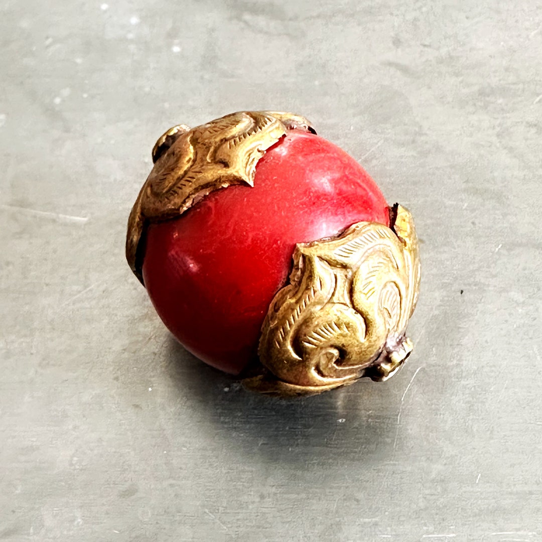 Tibetan Red Copal Bronze Capped Bead, Large, Vintage, Jewelry Making ...