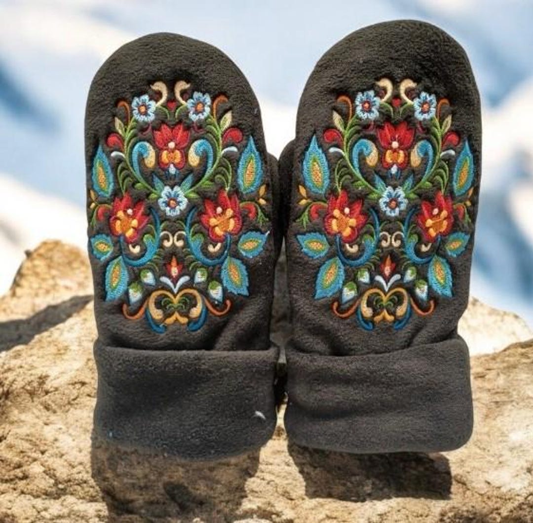 Embroidered Mittens With Beautiful Rosemaling Design - Etsy
