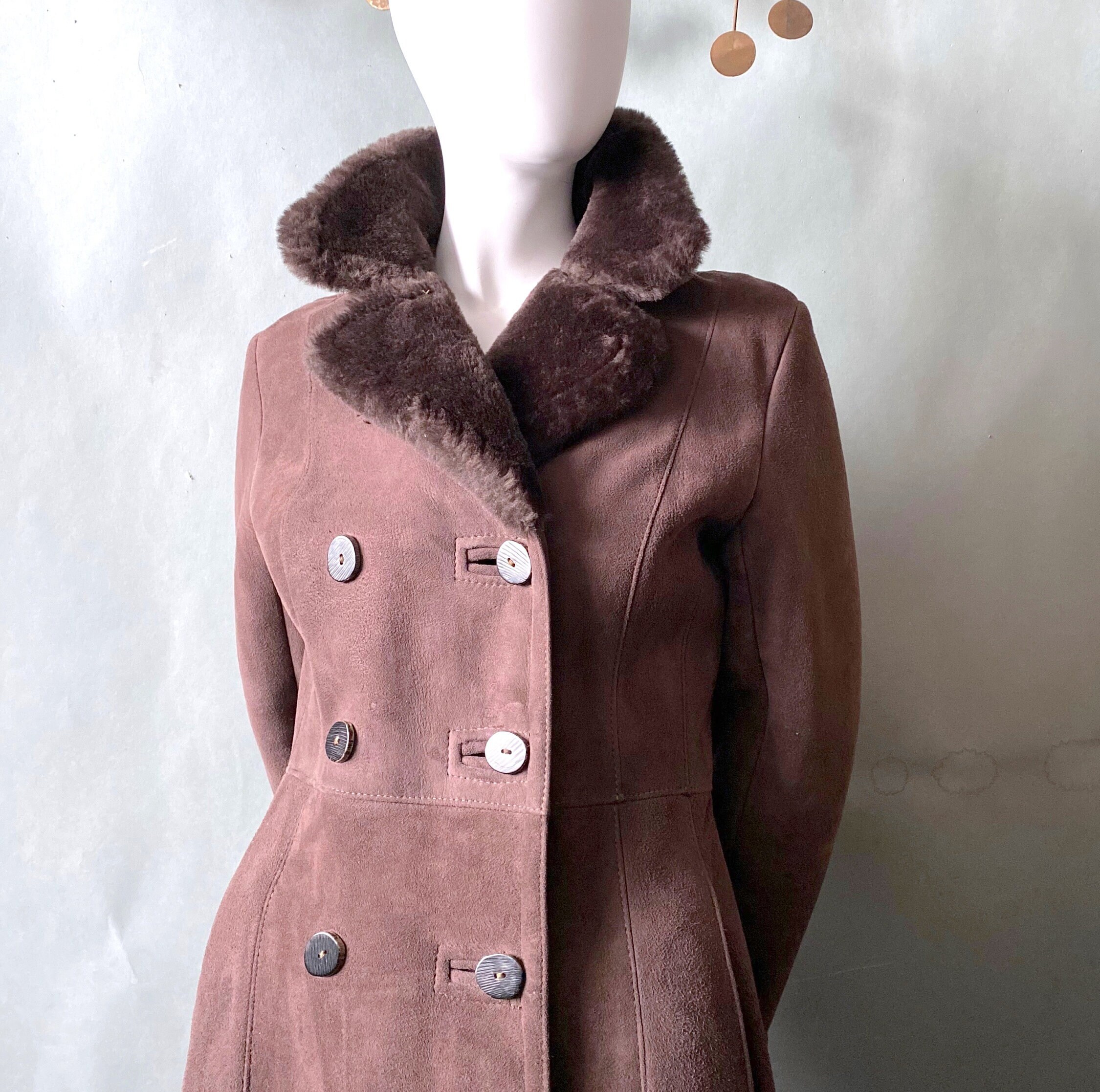 Vintage Jet Set 1970s Lambskin Shearling Coat Sawyer of Napa Vintage Jet Set 1970s Lambskin Shearling Coat Sawyer of Napa