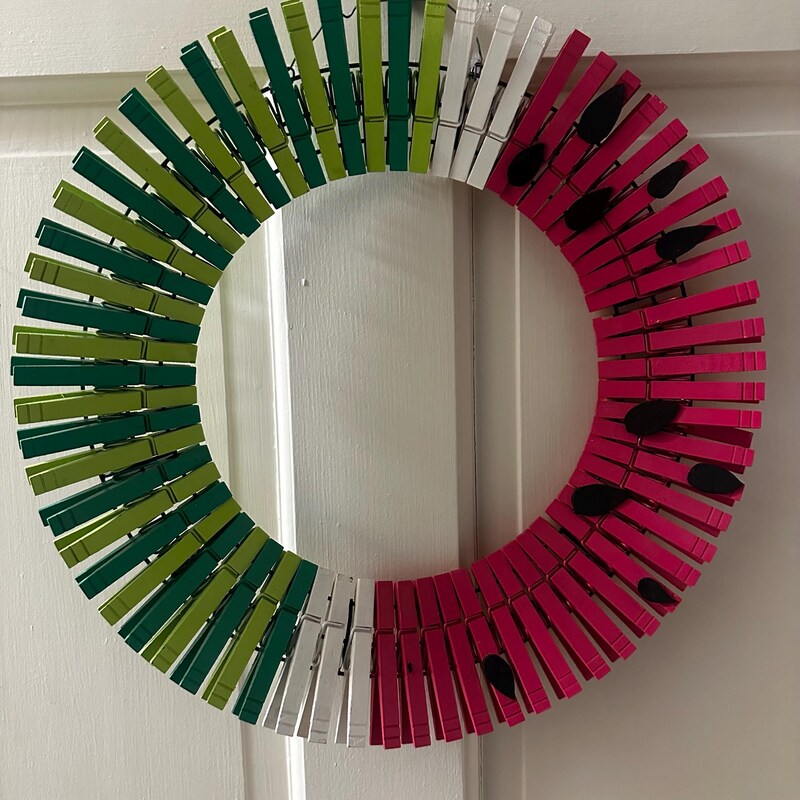Clothes Pin Wreath - Etsy