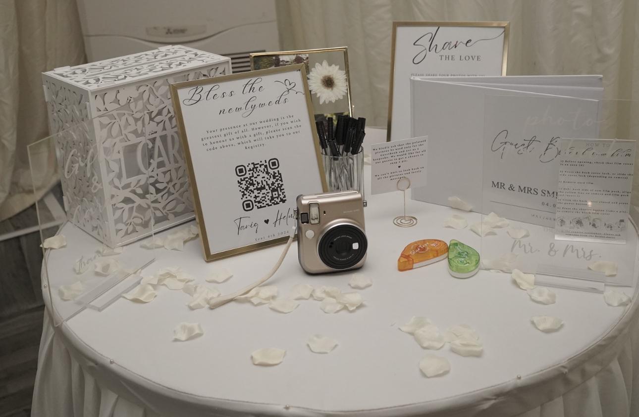 Share the Love QR Code Sign Party Wedding Photo Album Fully Editable ...