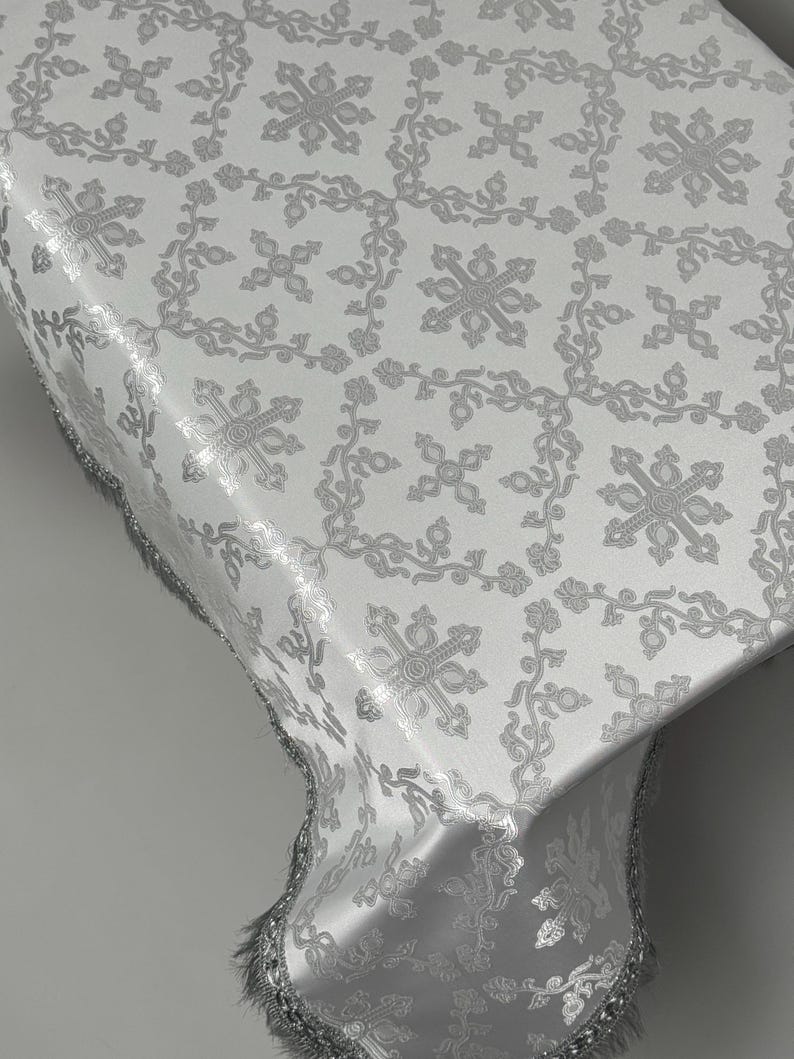 Liturgical Altar Covers | Catholic Altar Cloth | Church Linens ...
