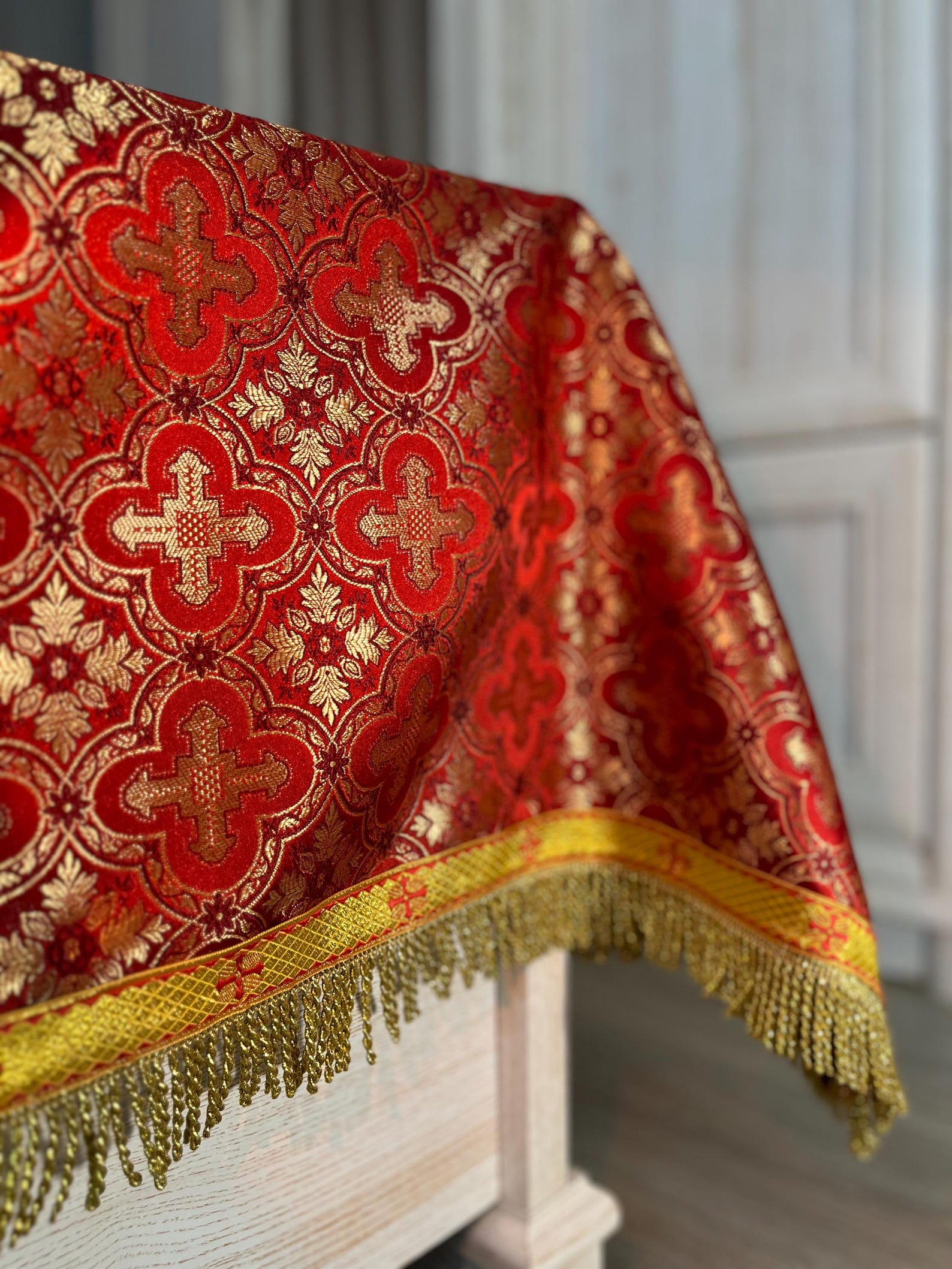 Liturgical Altar Covers | Church Linens | Chalice Veils | Catholic ...