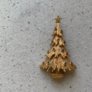 Monet Gold Plated Vintage Christmas Pin Brooch - Etsy