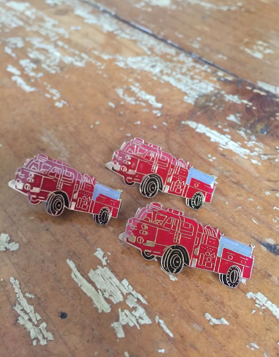 vintage enamel firefighter dalmatian - Gem
