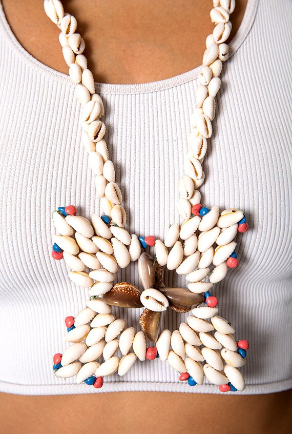 Vintage seashell star - Gem