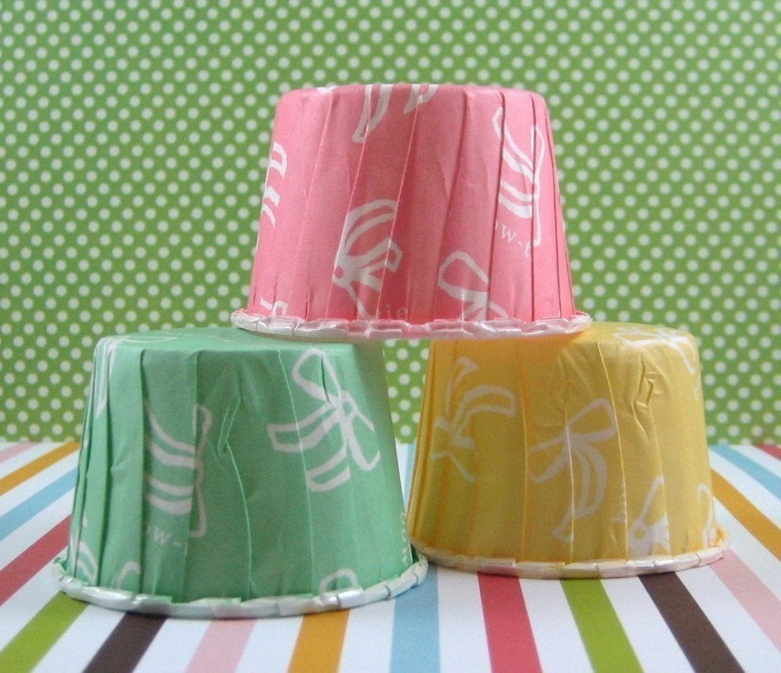 Small Ribbon Ribbon Muffin Cups Set - Etsy