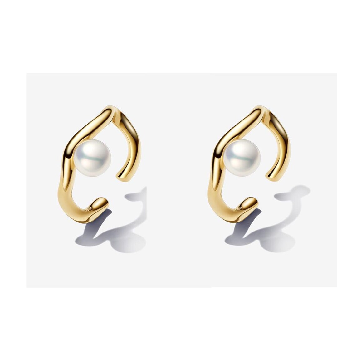 Pandora Shaped Circle and Cultured Pearl Ear Cuff - Etsy