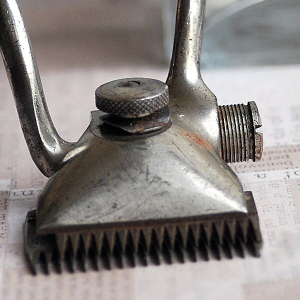 Antique Barber Hair Clippers... Home Decor... Mar 10 | Etsy