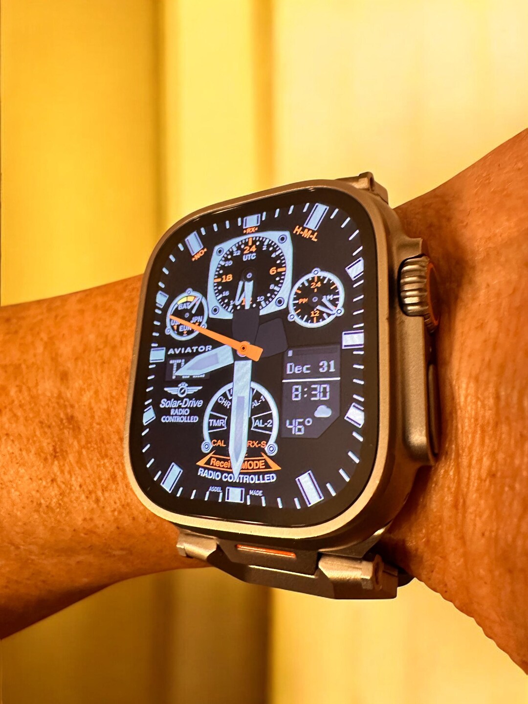 Clockology Apple Watch Face: Aviator Design (digital Download) - Etsy
