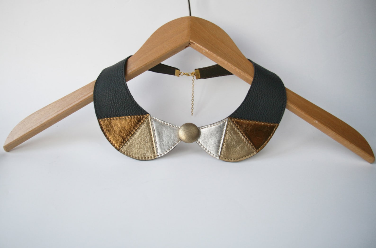 Black Peter Pan Collar Necklace Detachable Black and Gold Leather ...