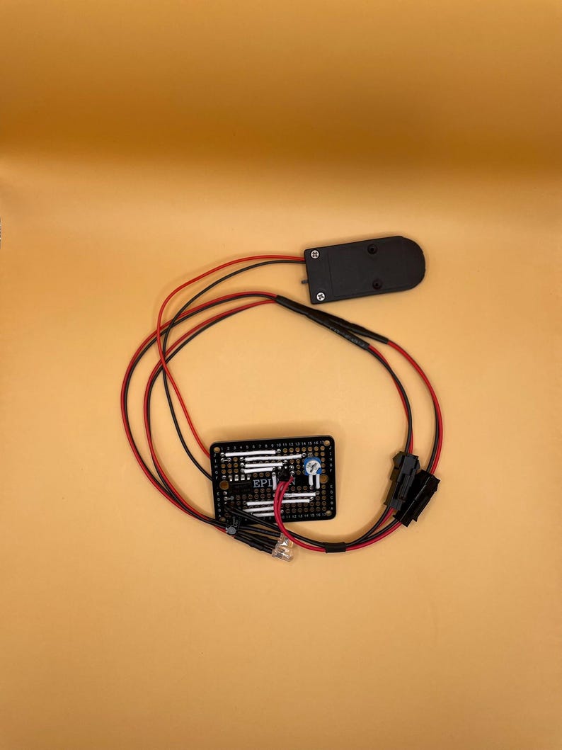 LED *PULSATING* - Variable Speed - Light Kit for Costumes, Cosplay Eyes ...