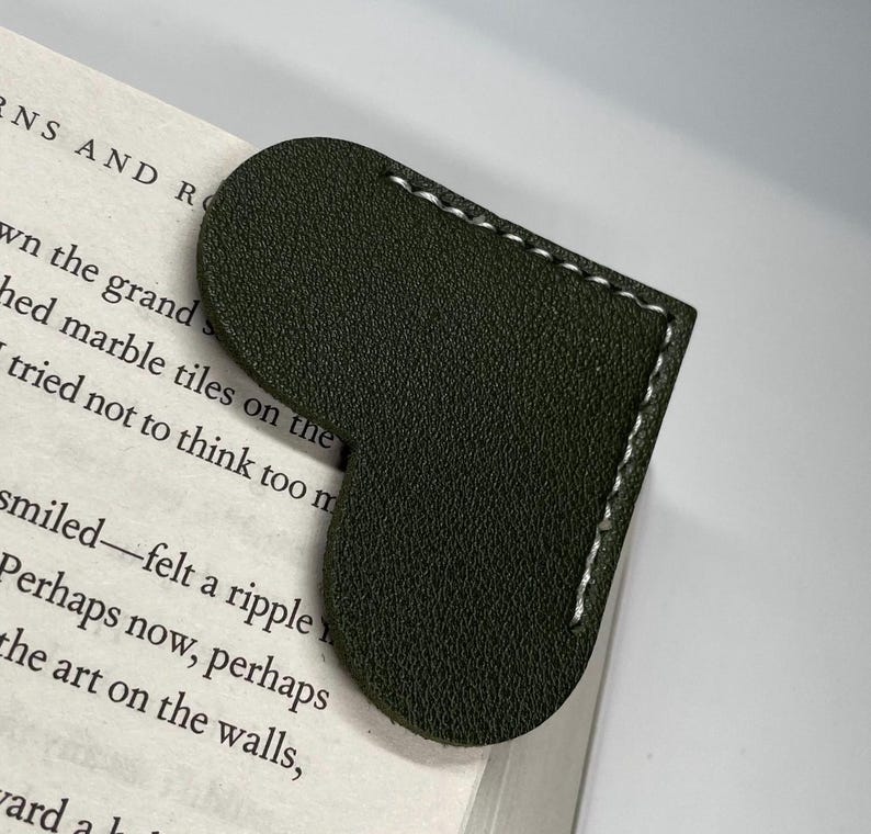 Handmade Leather Heart Corner Bookmark - Etsy