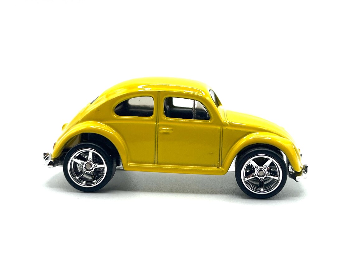CUSTOM Hot Wheels Bumblebee Transformers Yellow Wheel Swap With Real ...