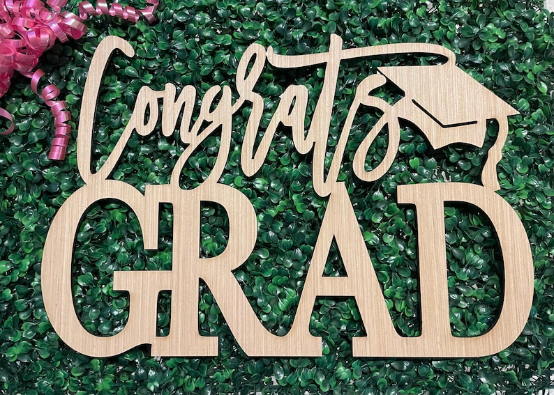 Congrats Grad Cap Wood Sign Photo Backdrop - Etsy