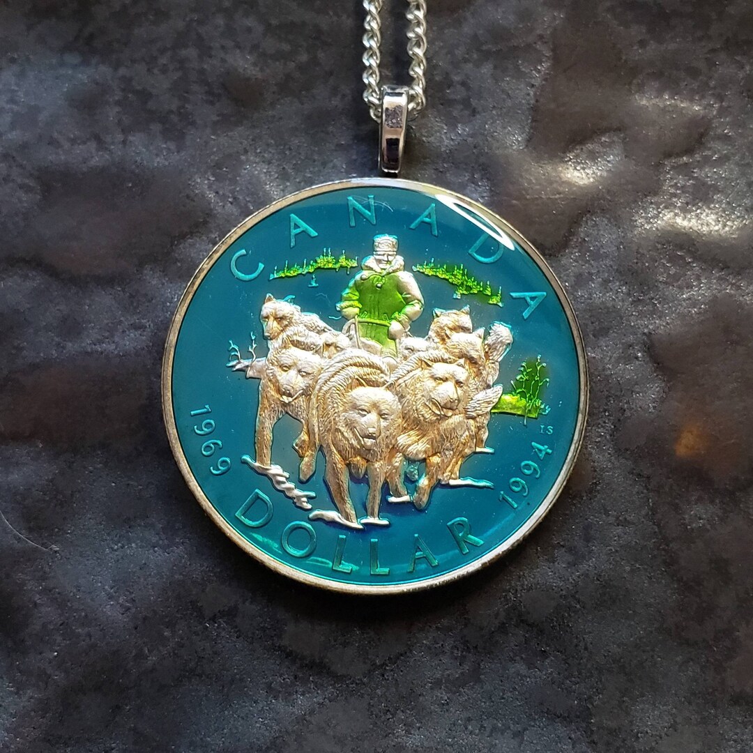 Canada Dog Sled Team Coin Pendant. Hand Painted by Ann - Etsy