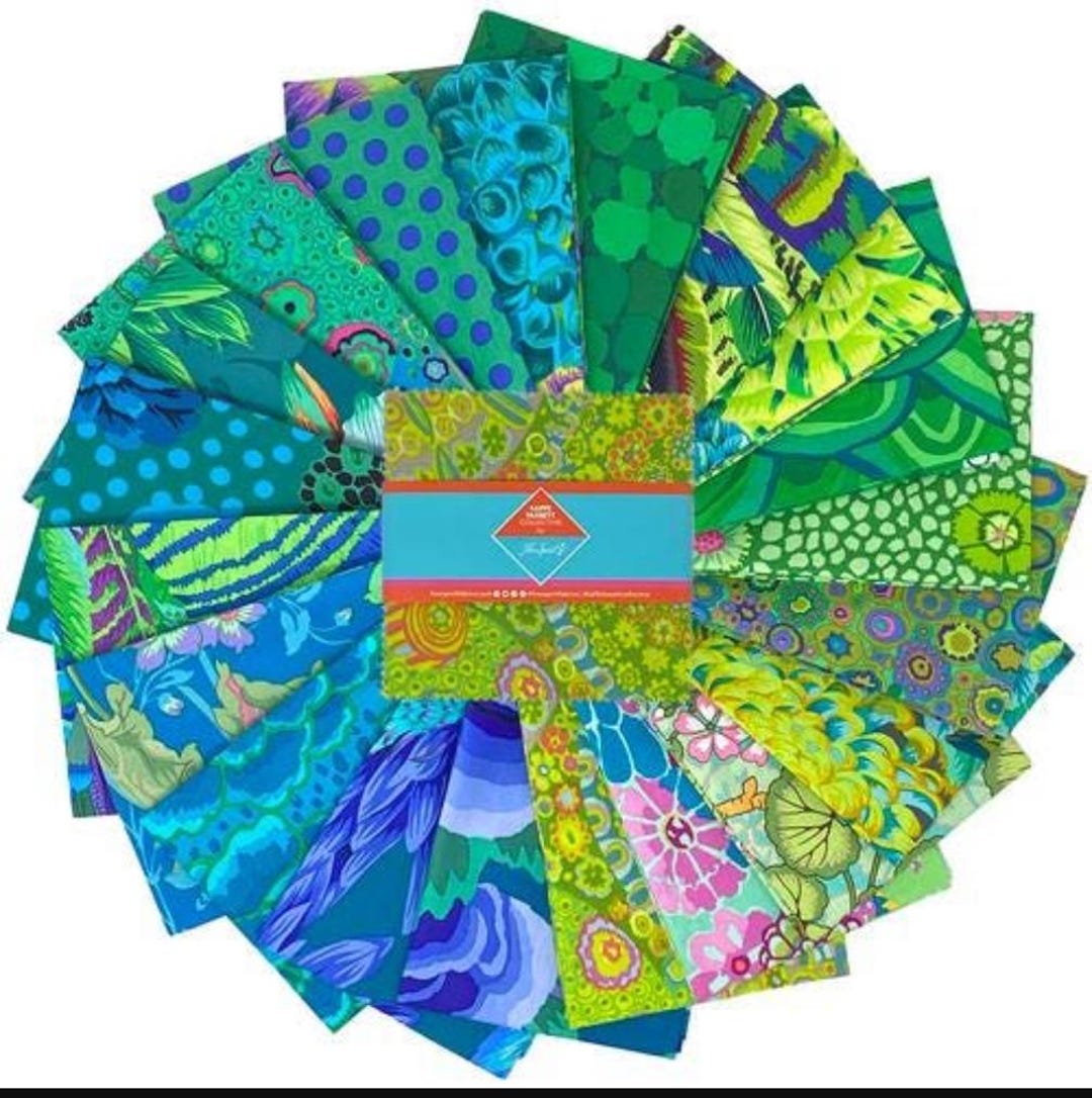 Classics Plus - 5" Charm Pack - Tidal || Classics Plus Pre-cuts - by ...