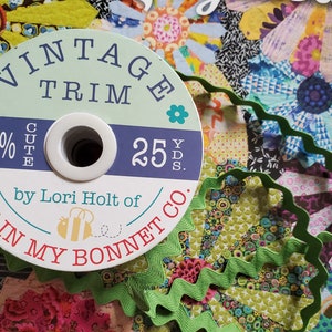 Riley Green 3/8" Wide Polyester Rick Rack Trim, Ricrak Embellishment ...