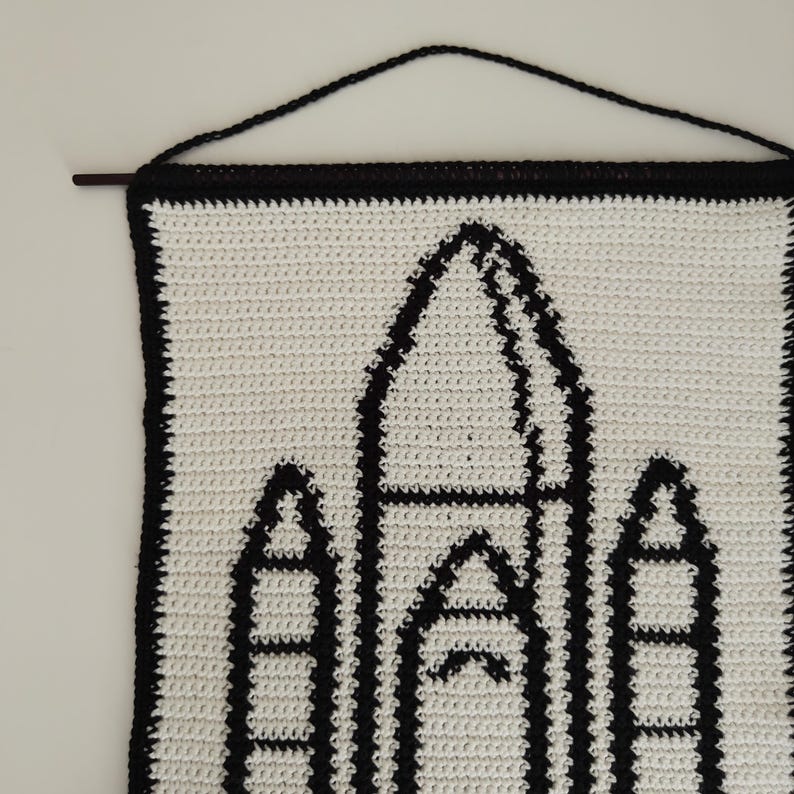 The Spaceship Tapestry Crochet Pattern - Etsy