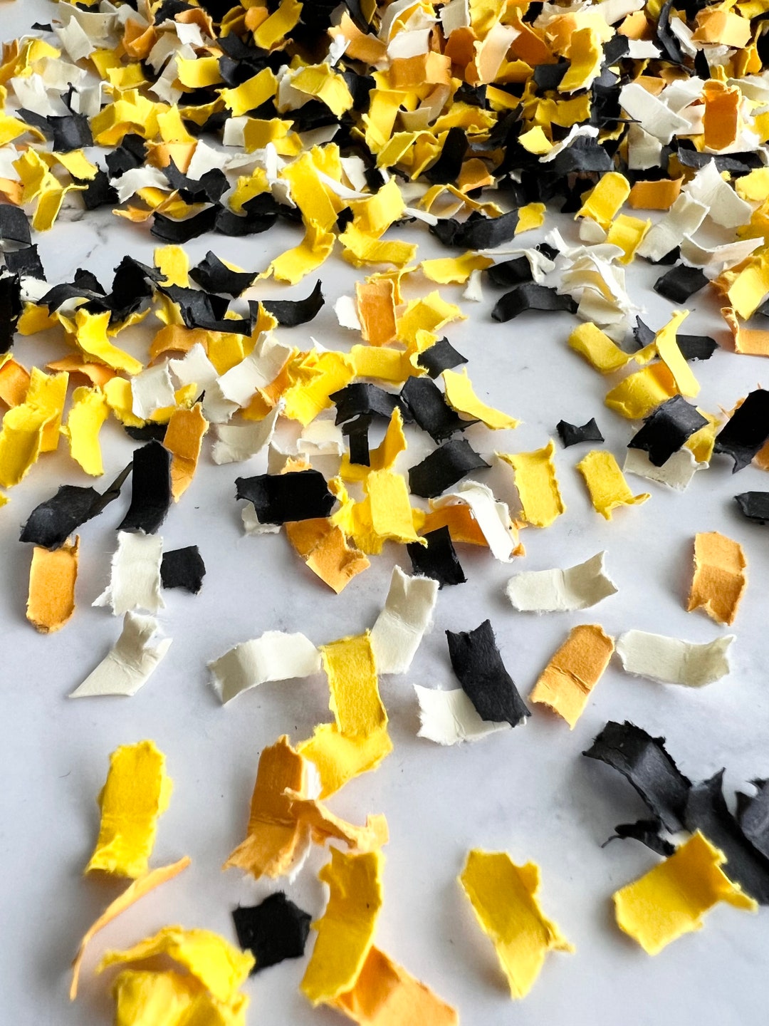 Bee Confetti/table Scatter - Birthday, Party Decor - Etsy
