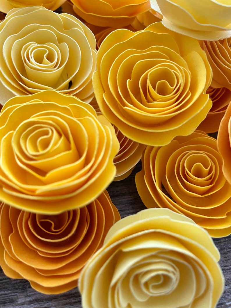 20 Pcs Rolled Flowers - Etsy