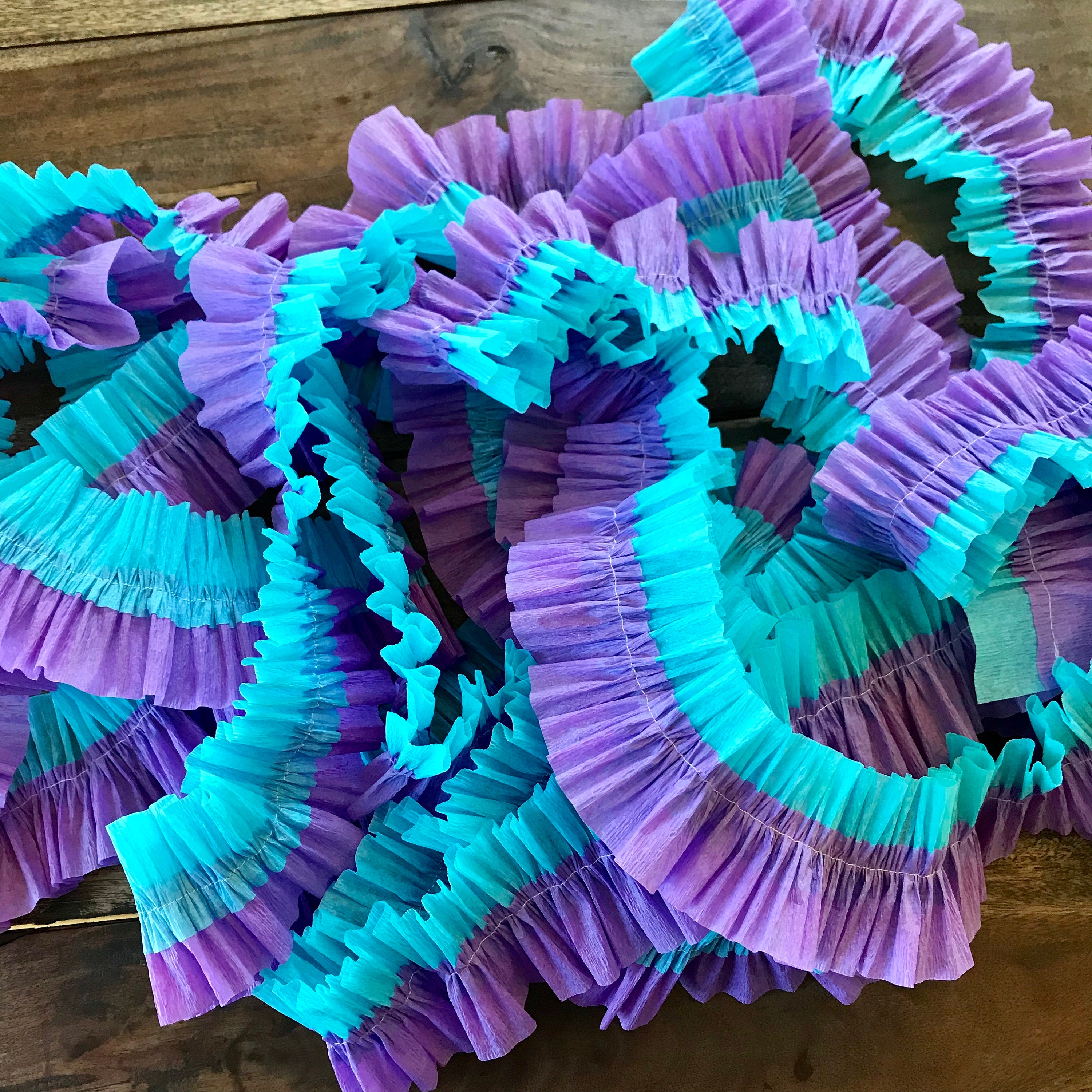 Orange And Black Streamers PartyWoo Crepe Paper Streamers - 10 Rolls ...