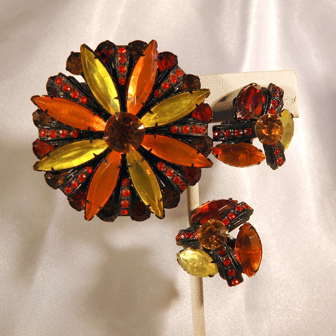 Unsigned Selini Mum Brooch Earrings Neon Mod Fall Colors - Etsy