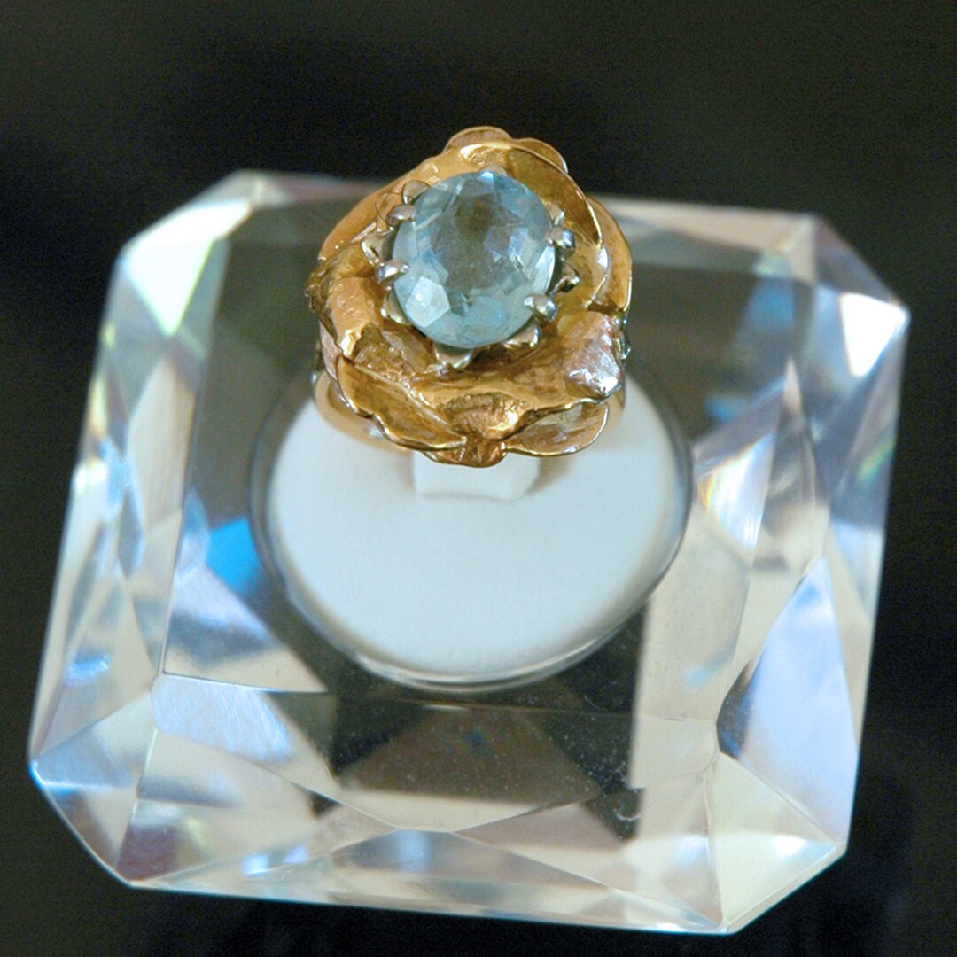 Blue Topaz Flower Ring, 3.5 Ct Stone, 14kt Yellow Gold, Handcrafted, Sz ...