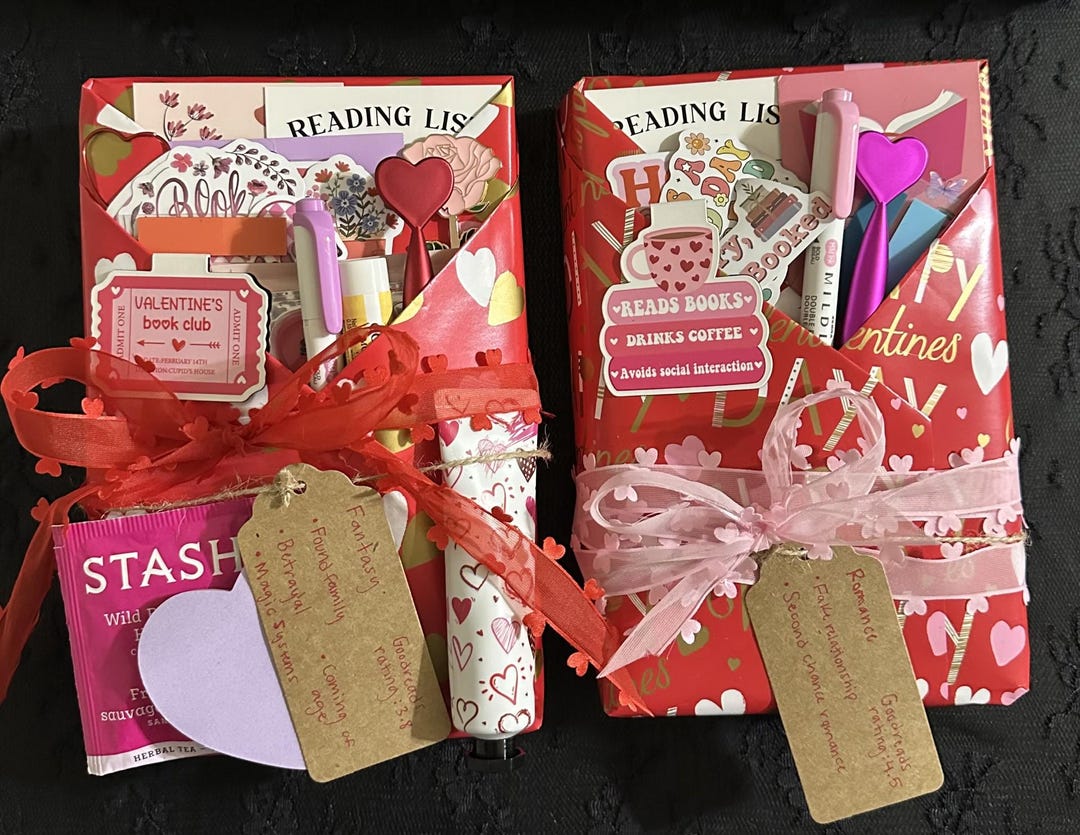 Valentine's Day Blind Date With a Book Surprise Gift for Book Lovers ...