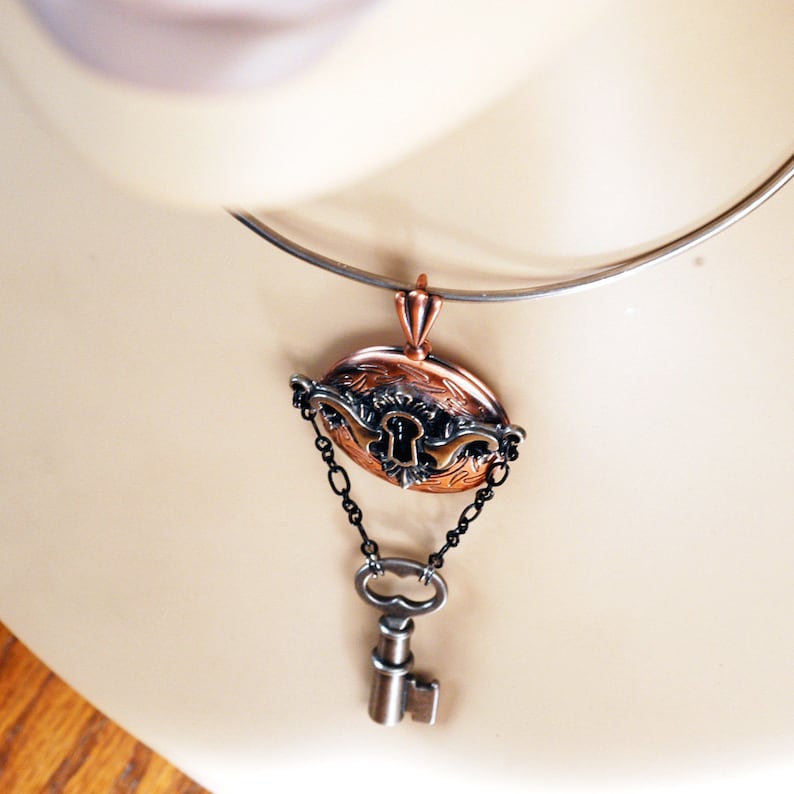 Under Lock and Key Locket Steampunk Locket Choker Necklace - Etsy