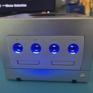Nintendo Gamecube Controller Board-fresh Battery and Custom Leds ...