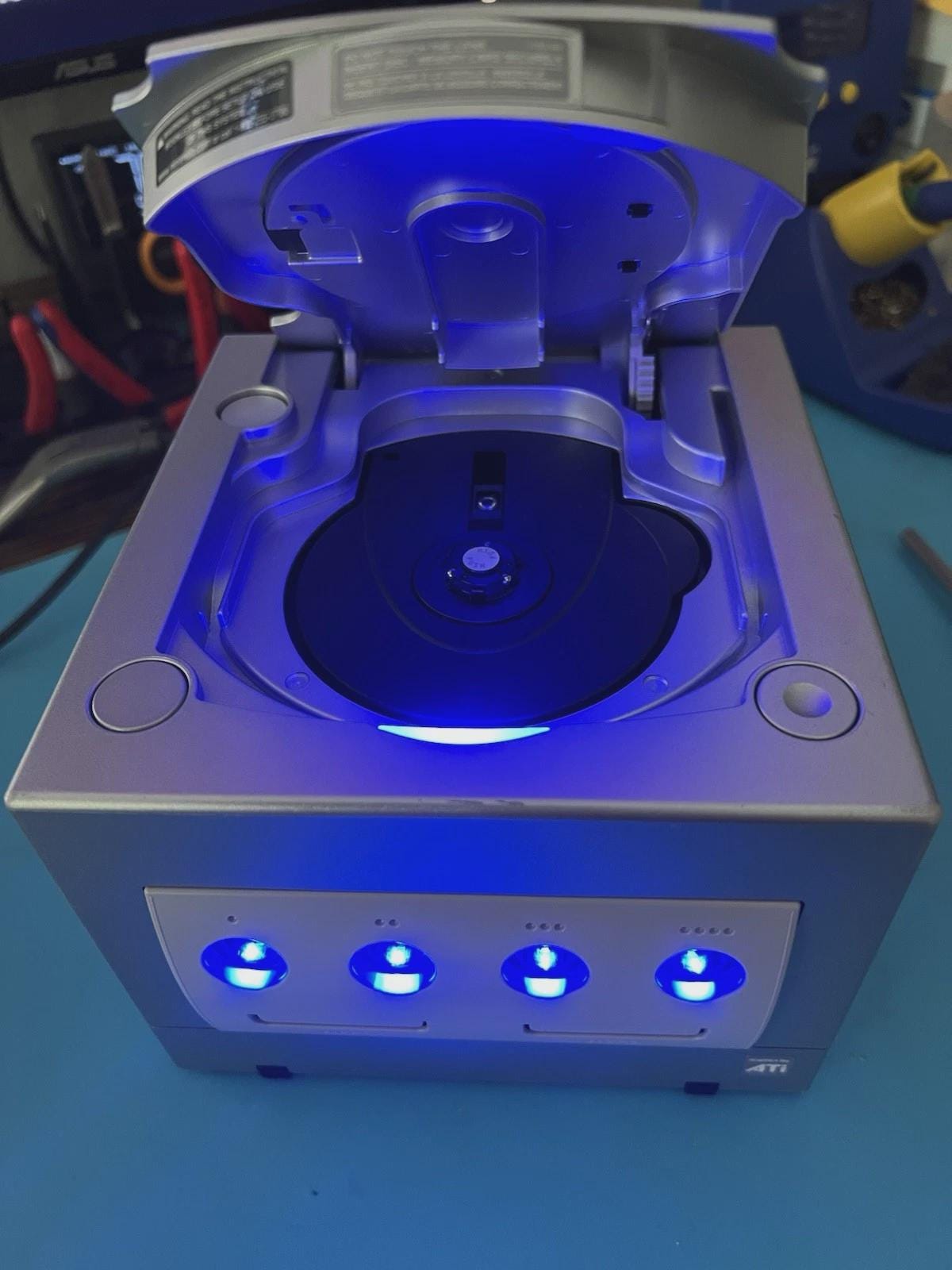 Nintendo Gamecube Controller Board-fresh Battery and Custom Leds ...
