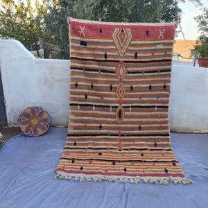 Handmaid Moroccan Wool Rug - Etsy