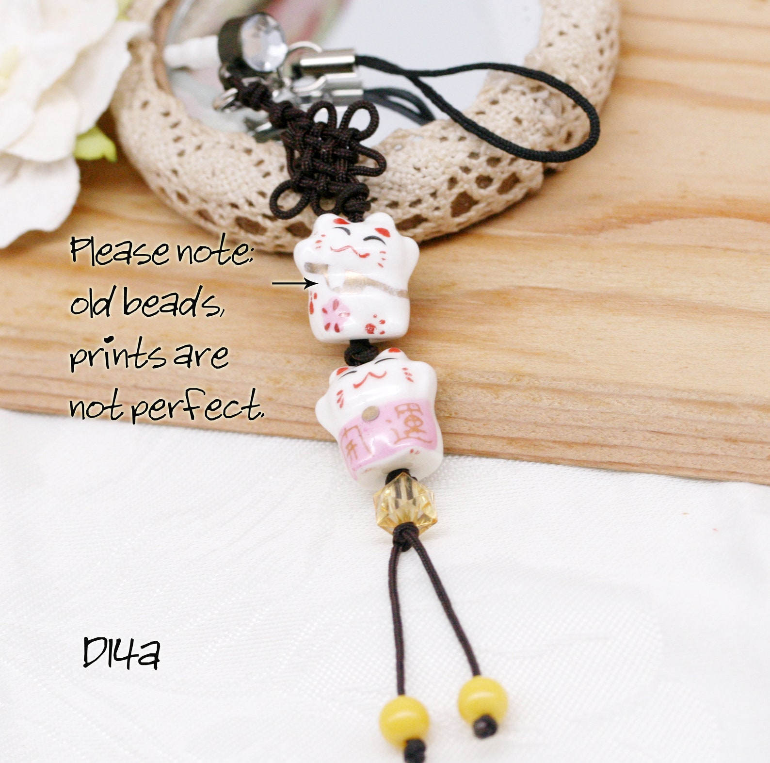 Maneki Neko Phone Charm/ Dust Plug (DP) - Etsy
