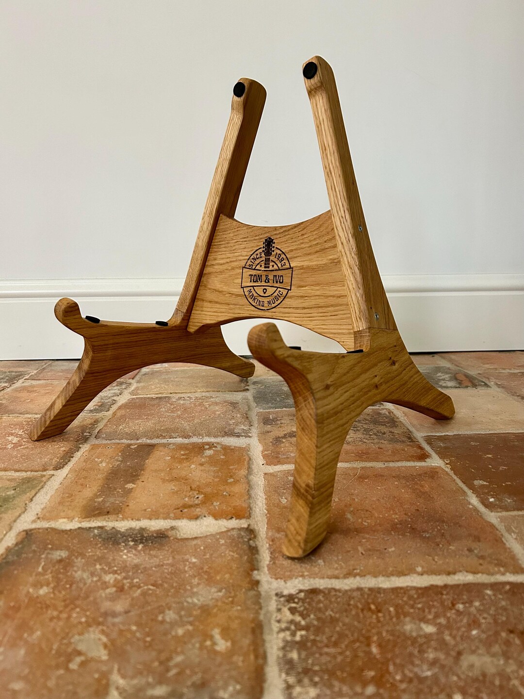 Personalized Oak Guitar Stand - Etsy