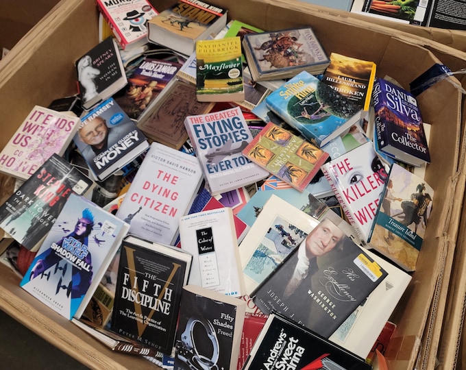 Mega Book Lovers Box - Etsy