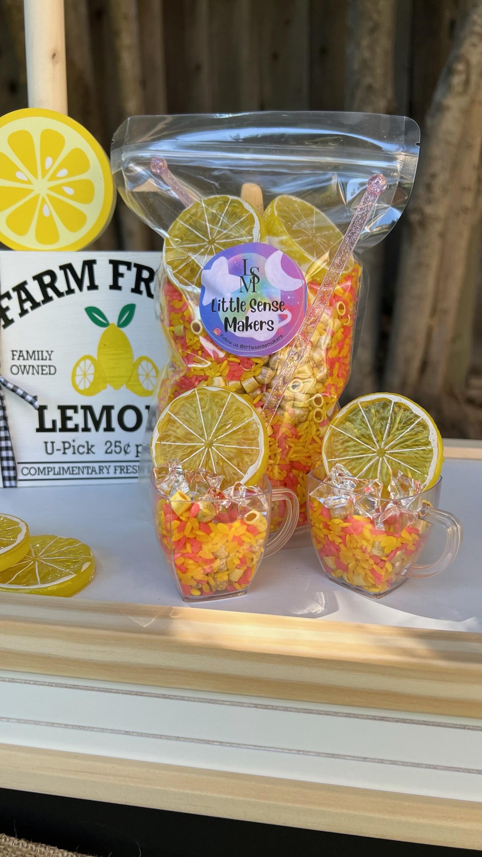 Lemonade Pour and Play Sensory Kit - Etsy