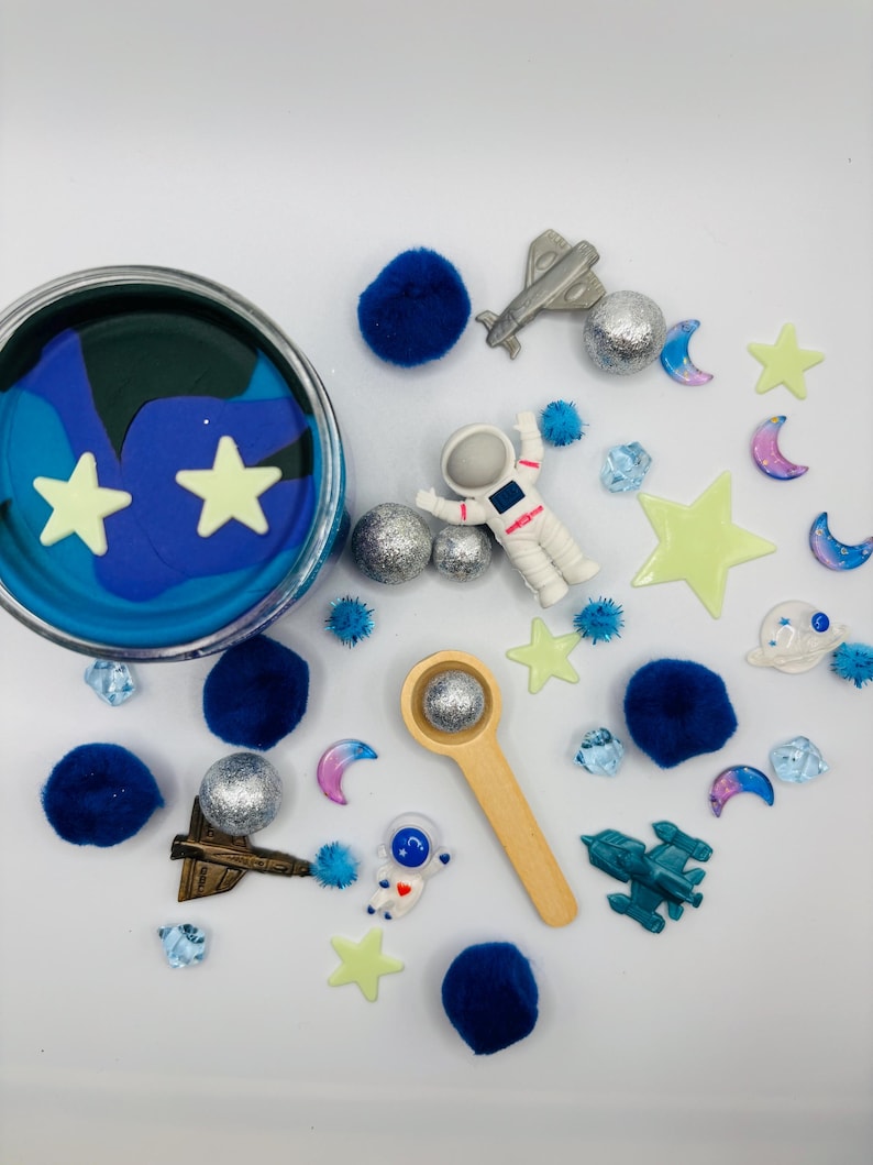 Space Sensory Play Dough Kit: Astronauts, Planets, and Glow Stars - Etsy