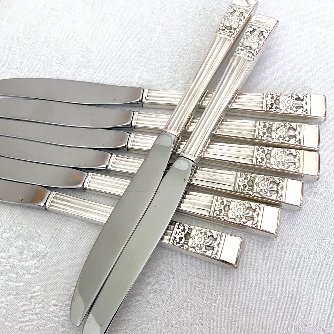 8 Coronation 1936 Dinner Knives by Community, 9 Inches Long, Mid 20th ...