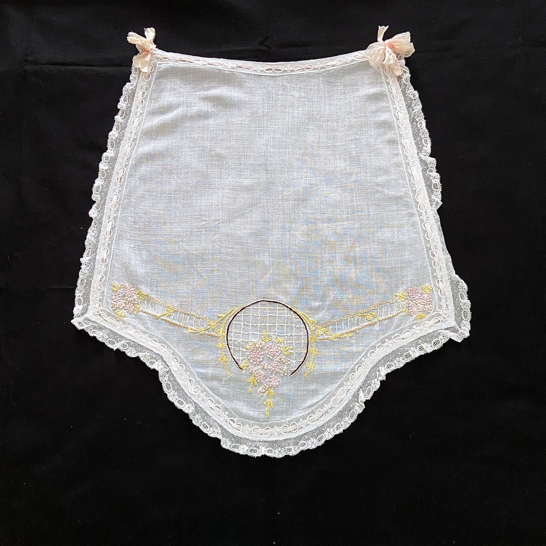1930s Maids Apron in White Cotton With Ruffled Lace Edging, Hand ...