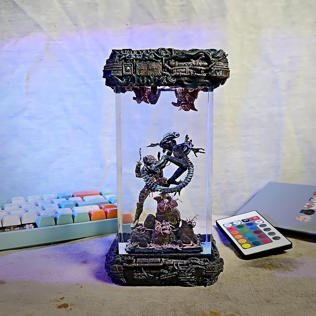 Xeno.morph Vs Predator Resin Lamp, Ali.en Epoxy Lamp, Custom Night ...