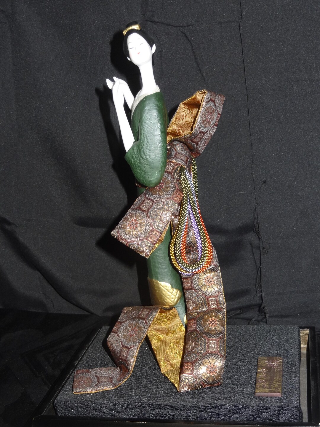 Rare Japanese Doll by Suki-yo – Elegant Art Piece With Silk Brocade Obi ...