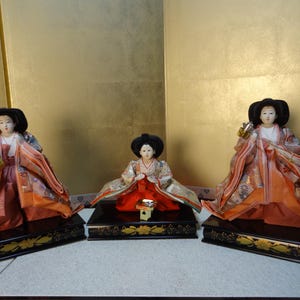Japanese Hina Doll Set - 3 Court Ladies "San-nin Kanjo" with Silk ...