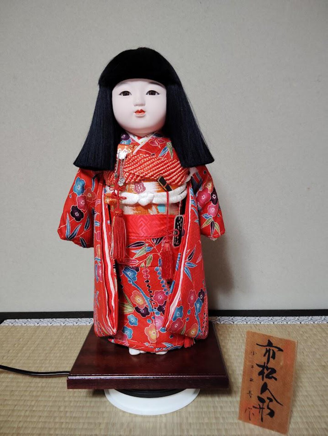 Japanese Traditional Craft: Ichimatsu Dolls, Made by the Leading Doll ...
