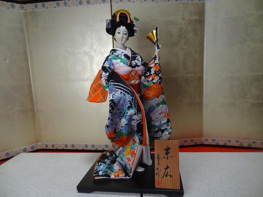 Traditional Japanese Silk Kimono Doll "suehiro" by Sumire, Black ...