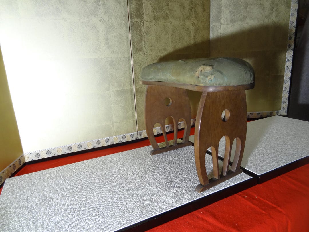 Antique Traditional Japanese Wooden Armrest (kyōsoku) – Unique ...