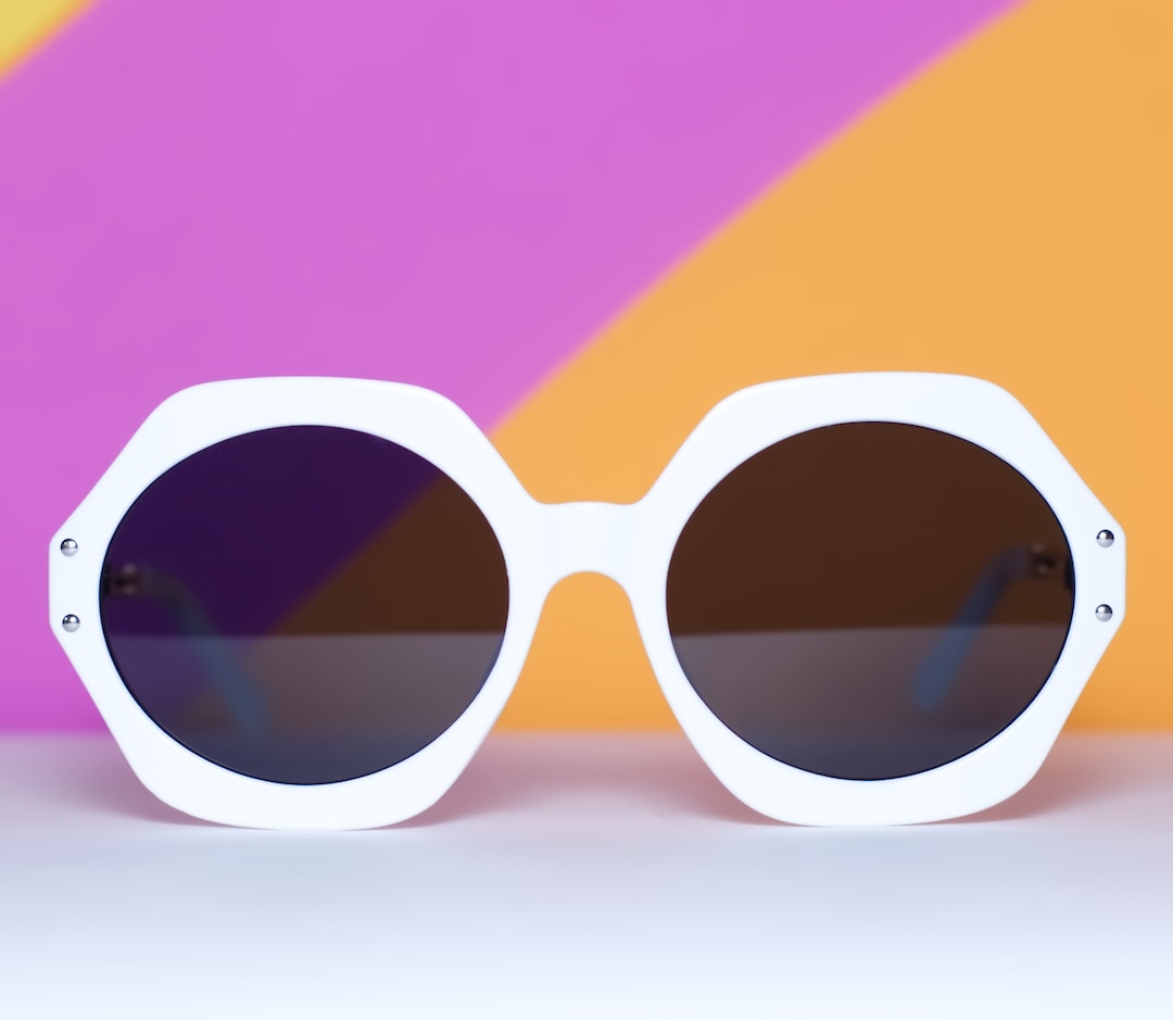 Retro White Octagon Frame Round Lens Sunglasses Vintage 60s Mod ...